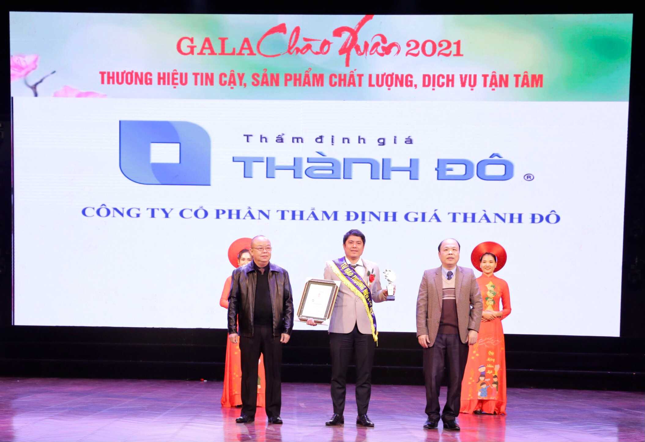Thanh Do Valuation Company was honored to receive the Prestigious Vietnamese Brand 2020